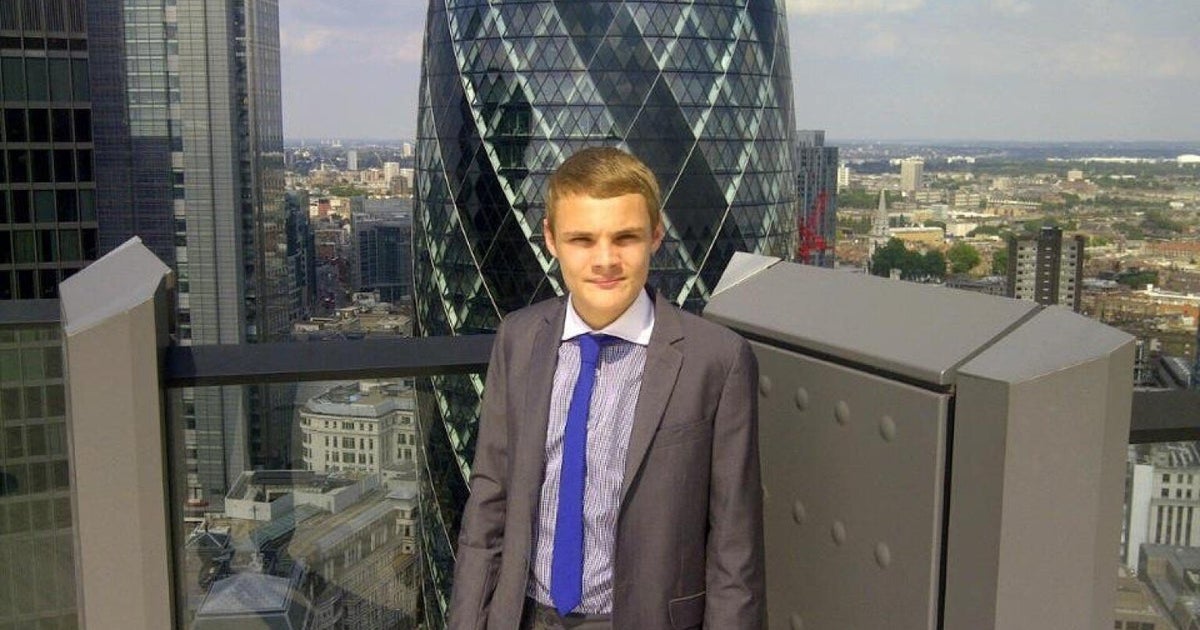 Young Entrepreneur Andrew Dewar Sold His First Business At 15, What's ...