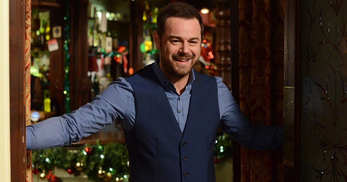 'EastEnders' Spoiler: Former 'Coronation Street' Star Timothy West To ...