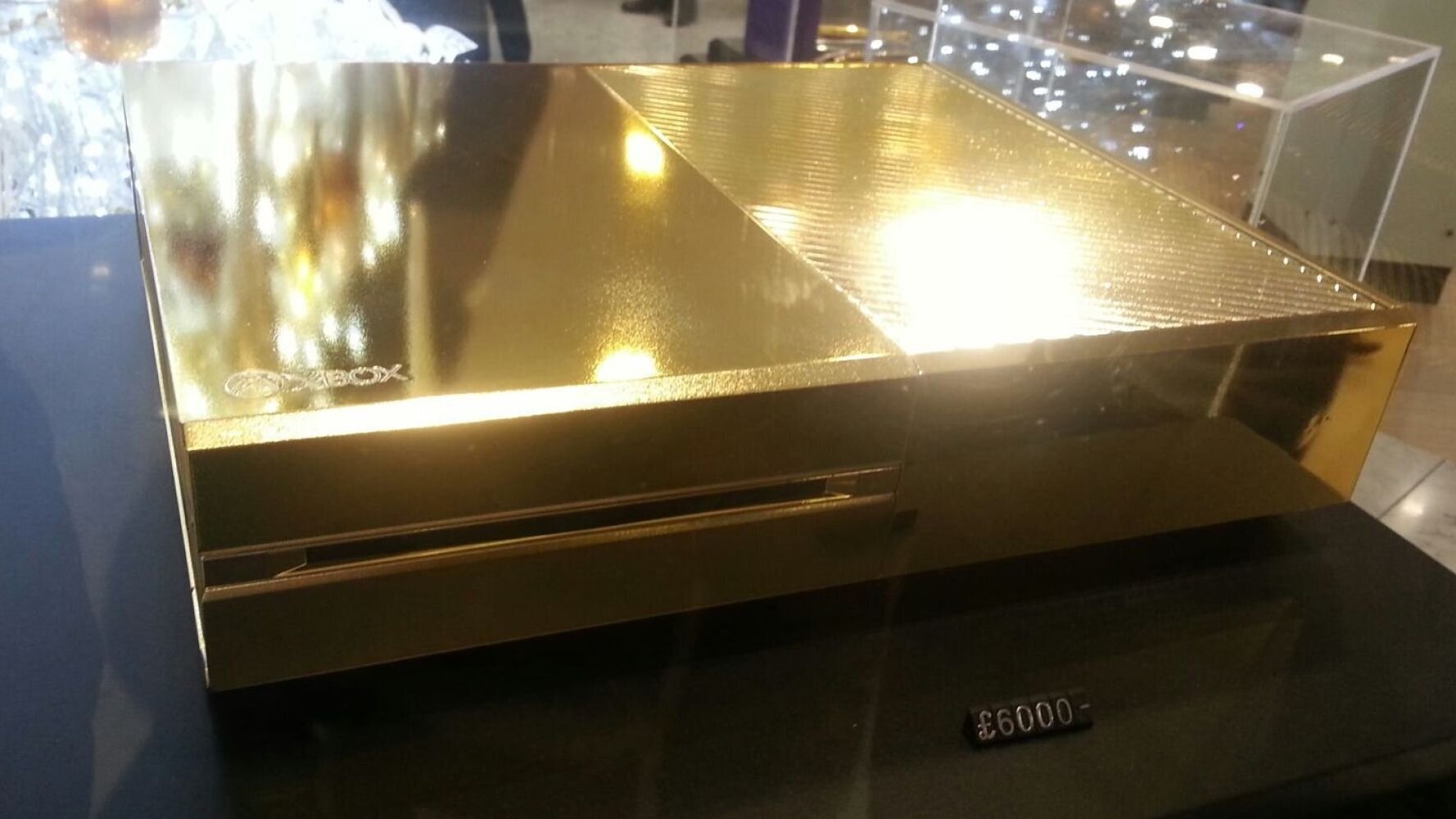 Gold-Plated Xbox One Console? That'll Be £6000 (PICTURES) | HuffPost UK ...