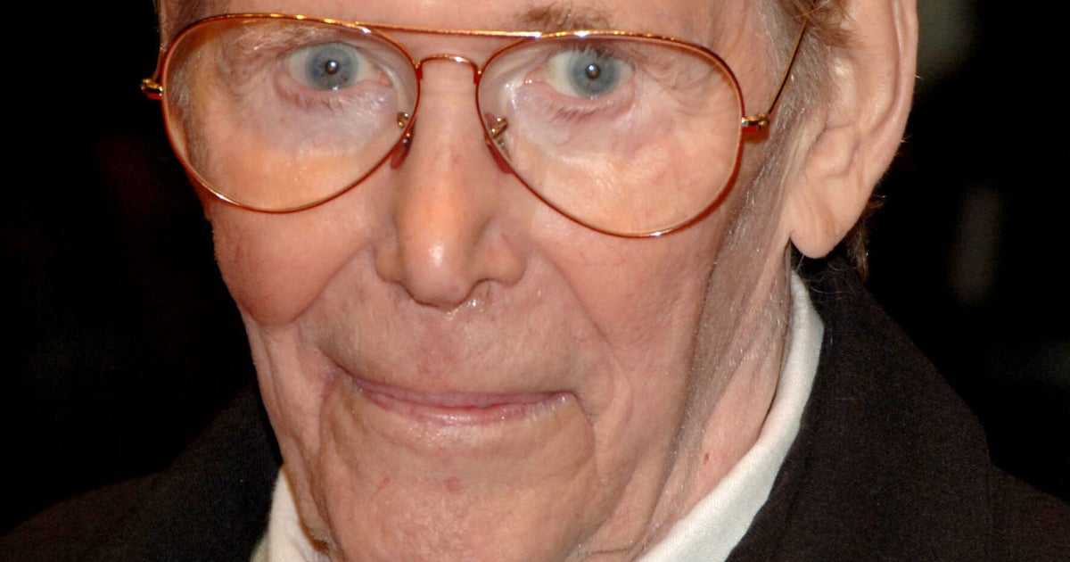 Ireland's Favorite Loiterer | HuffPost UK Entertainment