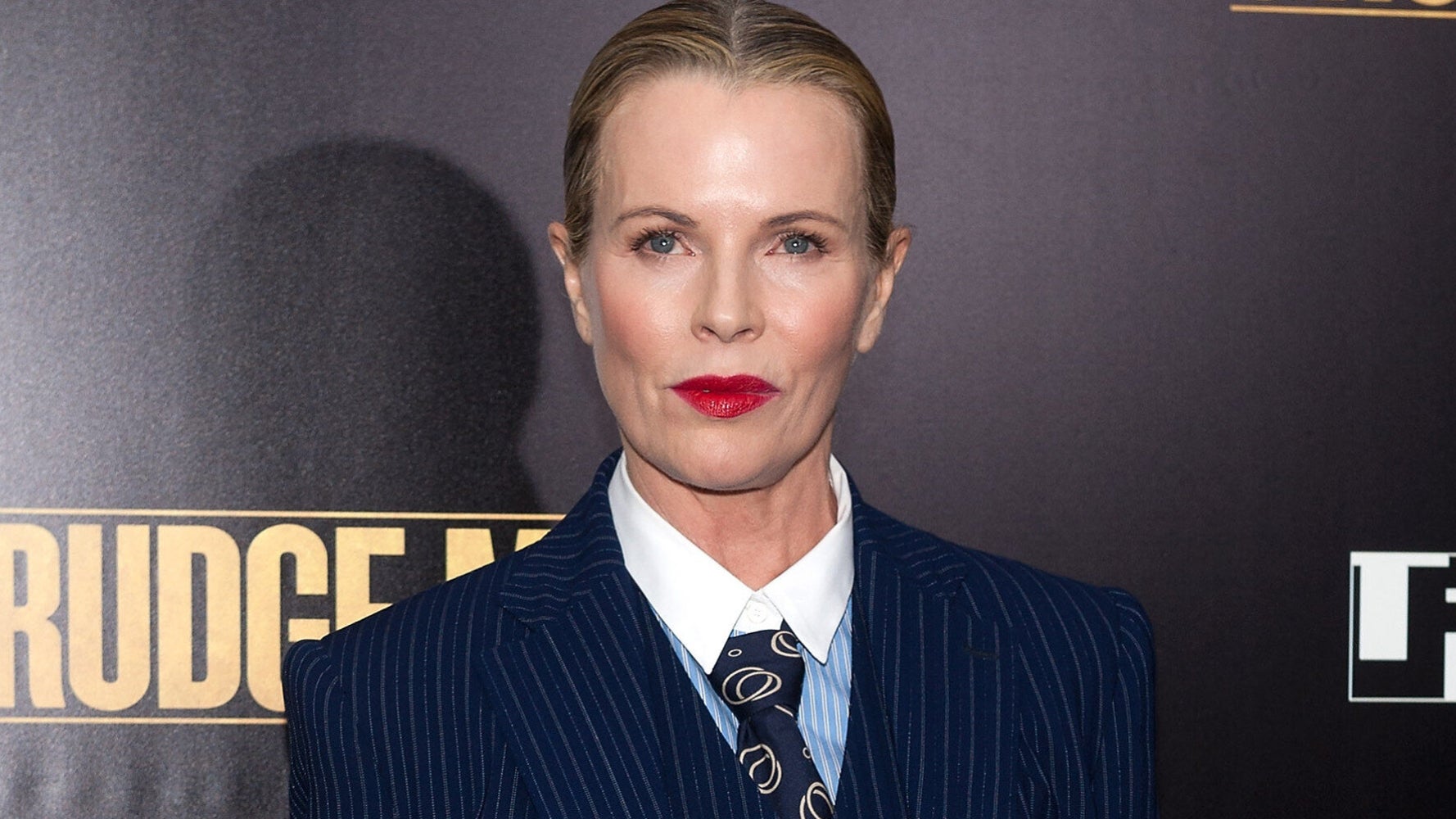 Kim Basinger Stuns In Pinstripe Suit At New York Premiere For 'Grudge ...