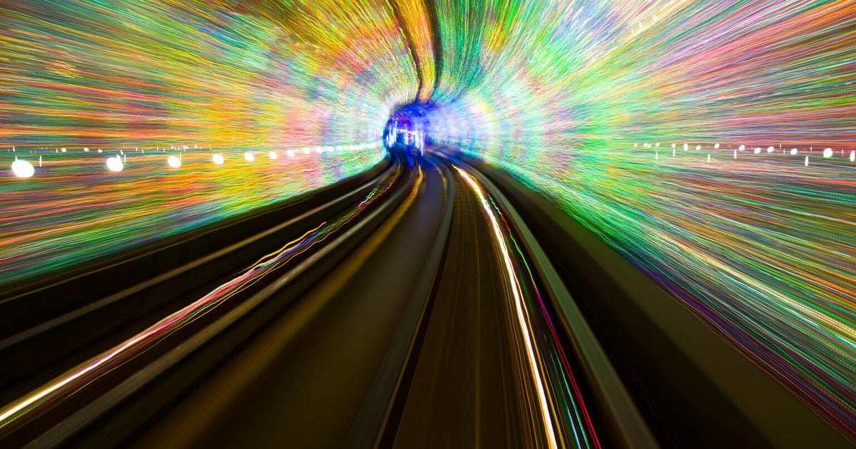 Elon Musk To Unveil 'Hyperloop' 4000MPH Mega Train On August 12 ...