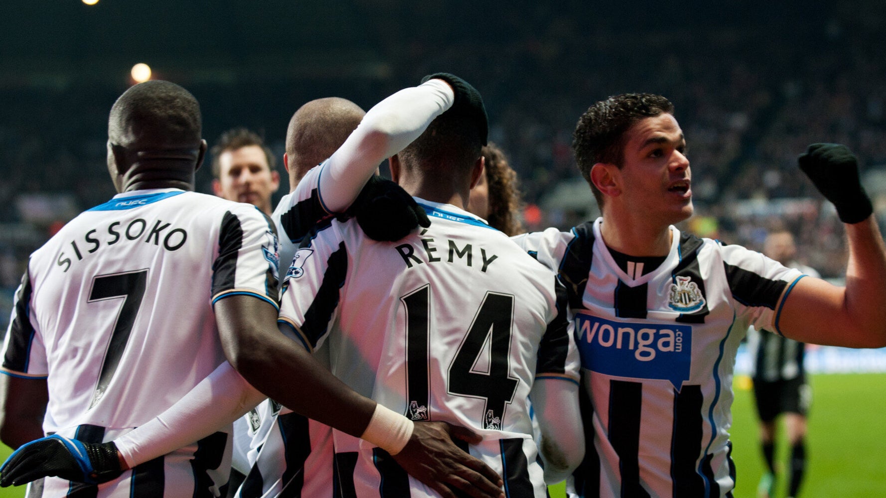 Arsenal Win, Everton Lose And More: Premier League Boxing Day Results ...