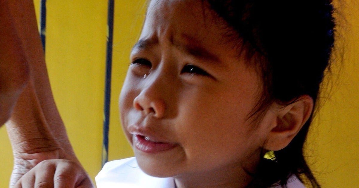 Philippines Schoolchildren Cry And Scream As Parents Make Them Go To ...
