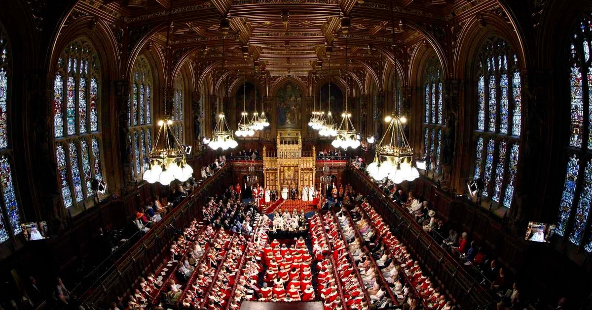 Queen's Speech 2014: The State Opening Of Parliament In Pictures ...
