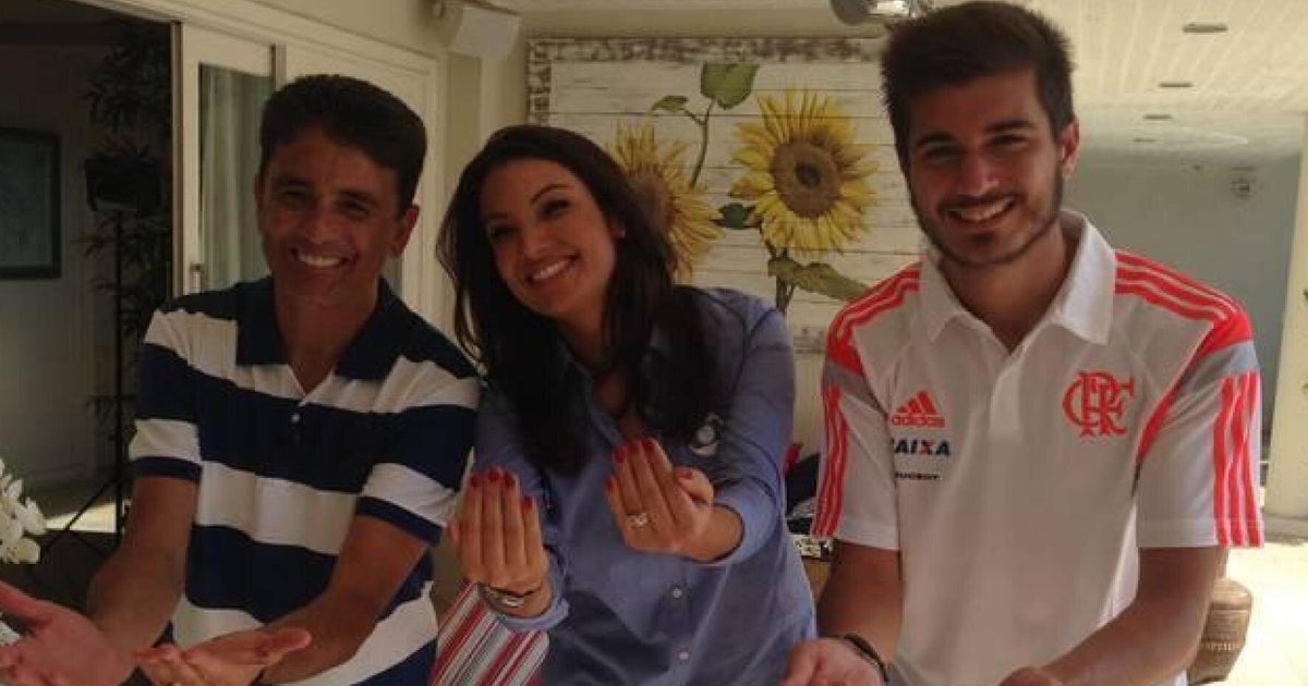 Bebeto Recreates USA 1994 World Cup 'Baby Rocking' Celebration With Son ...