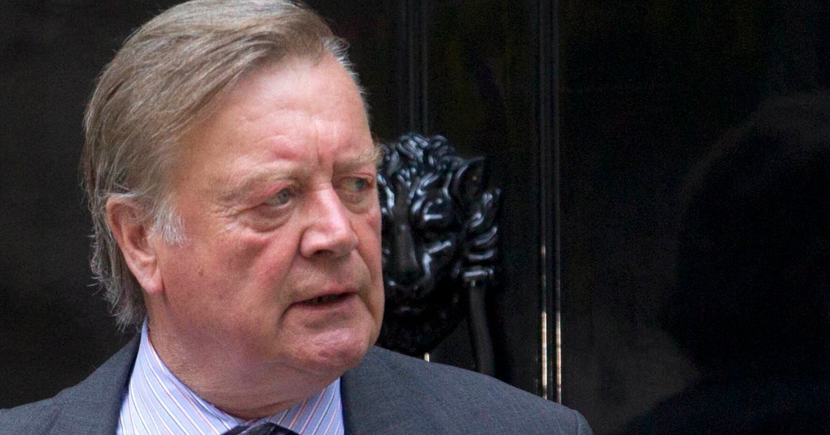 Ken Clarke Attacks Tory 'Right-Wing National Escapism' | HuffPost UK ...