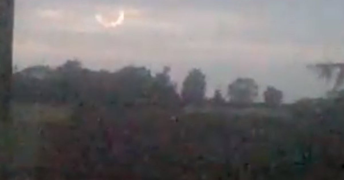 UFO Fireball Filmed Circling Over Northampton | HuffPost UK Tech