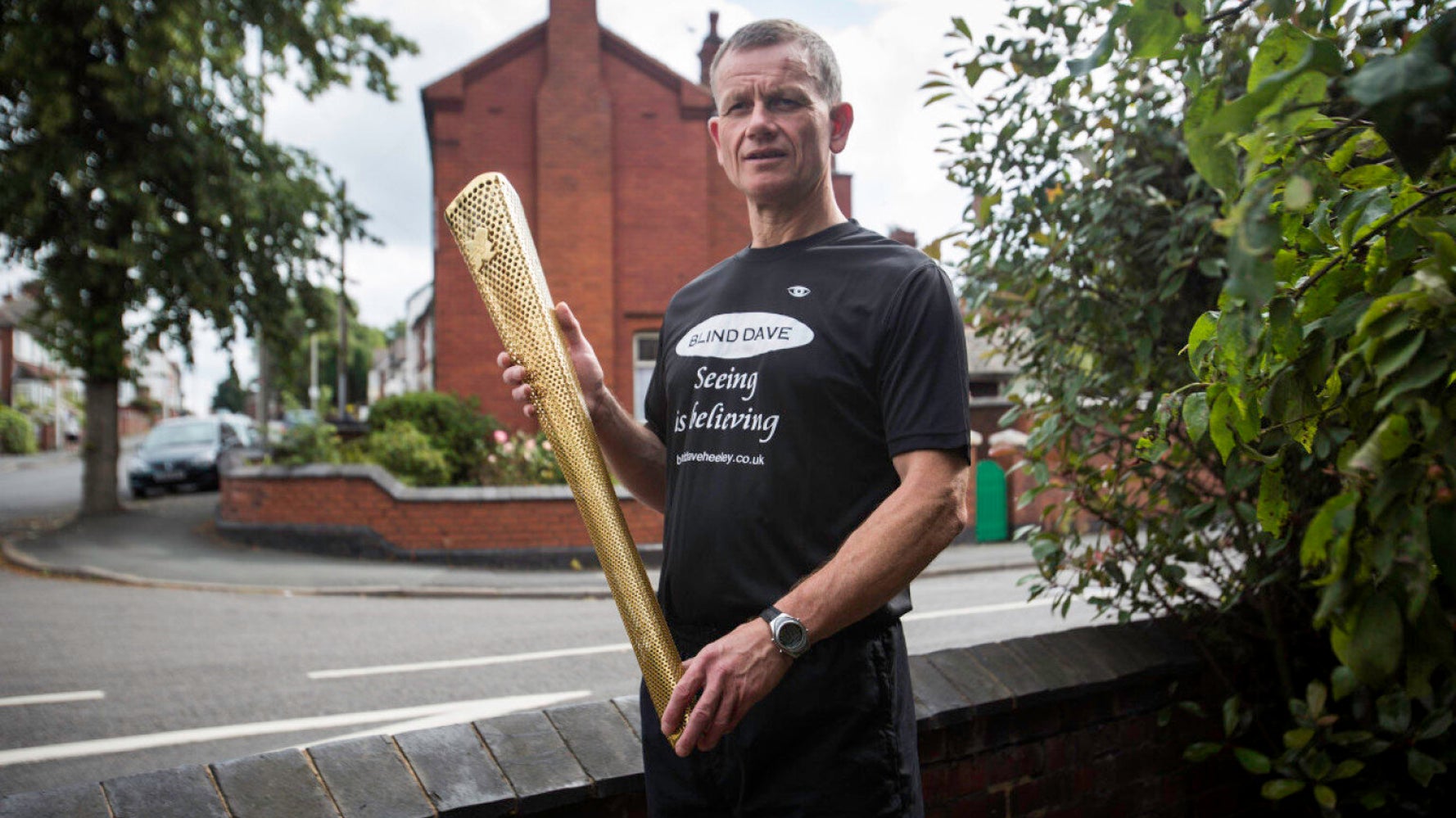 Blind Dave Heeley Rides London In Latest Marathon Challenge | HuffPost ...