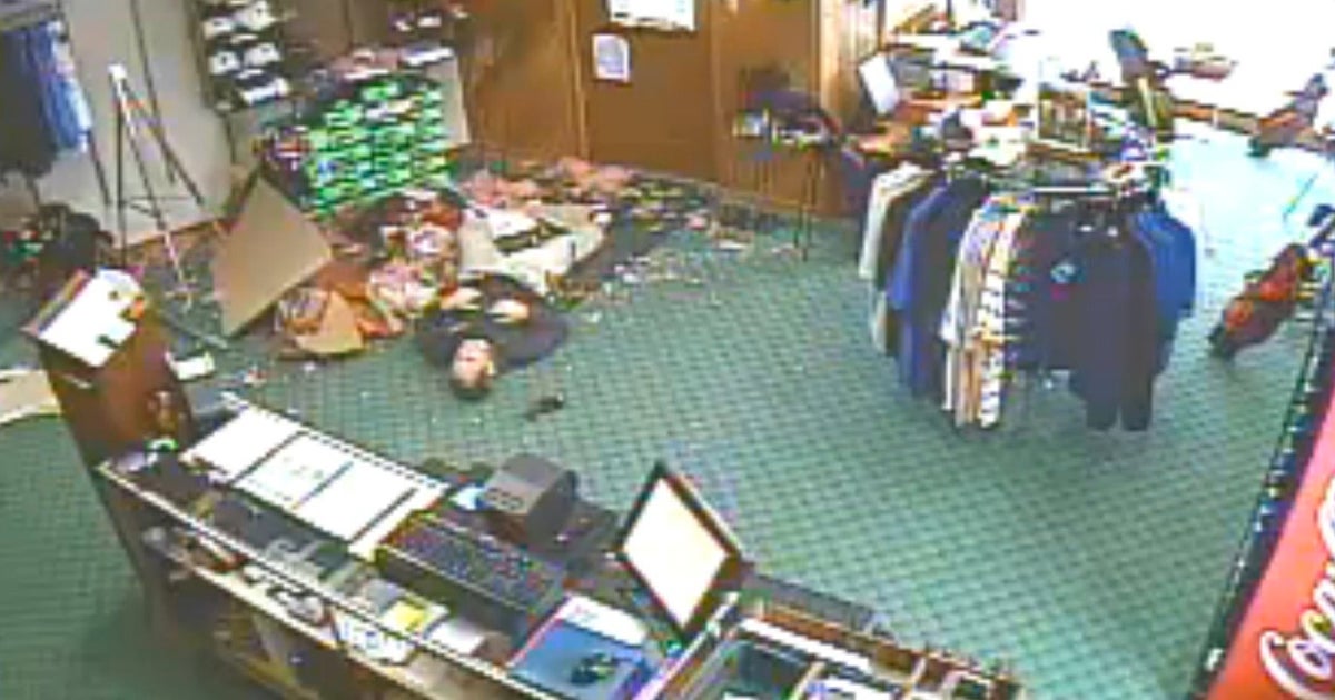 Man Falls Through Shop Roof, His Colleagues Are Completely Unfazed ...