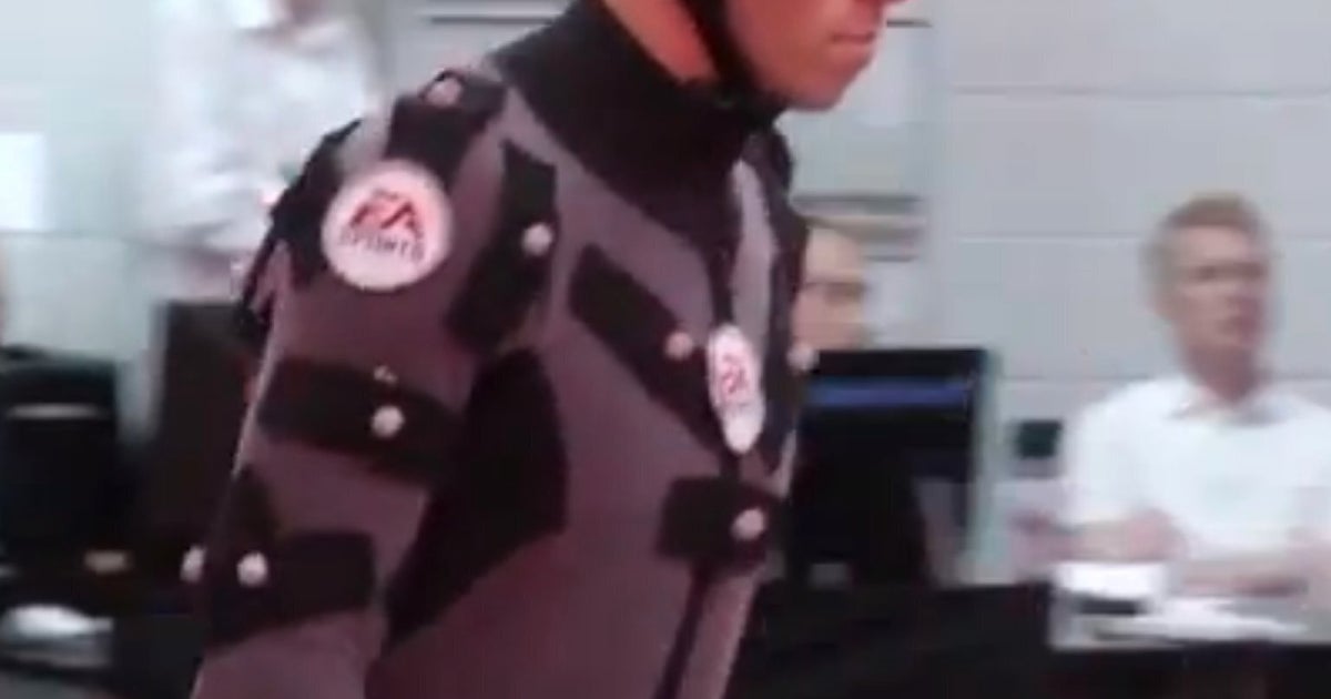 Gareth Bale In Fifa 14 Motion Capture Suit Looks Ridiculous (VIDEO ...