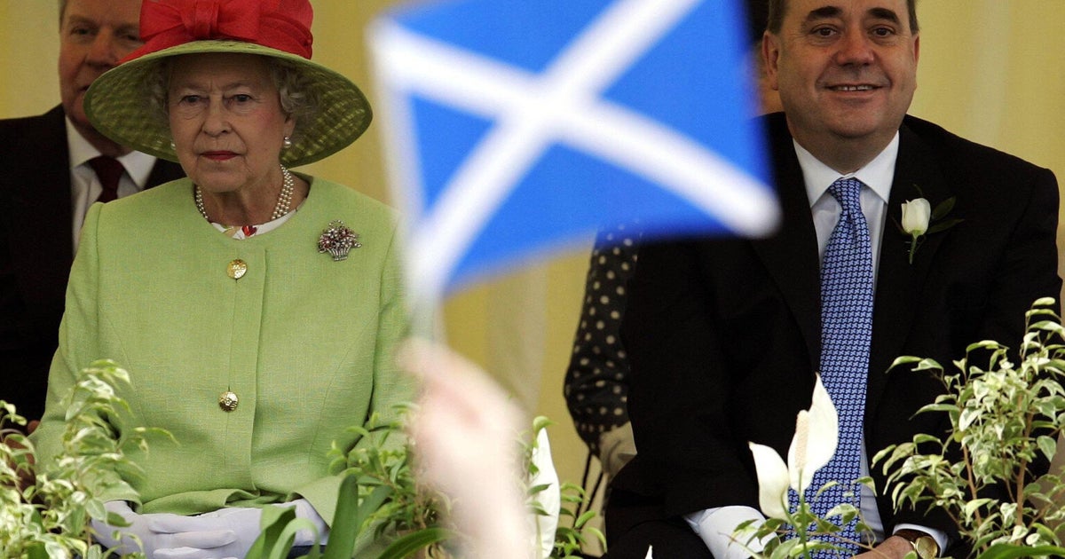 Scottish Independence: Queen Remaining Head Of State Would Be 'Up To ...