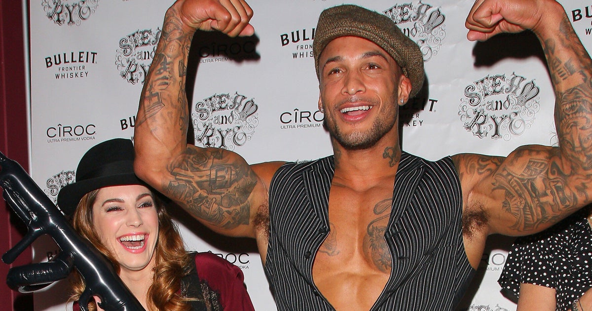 Kelly Brook And Boyfriend David McIntosh Get Their Guns Out For Ellen ...