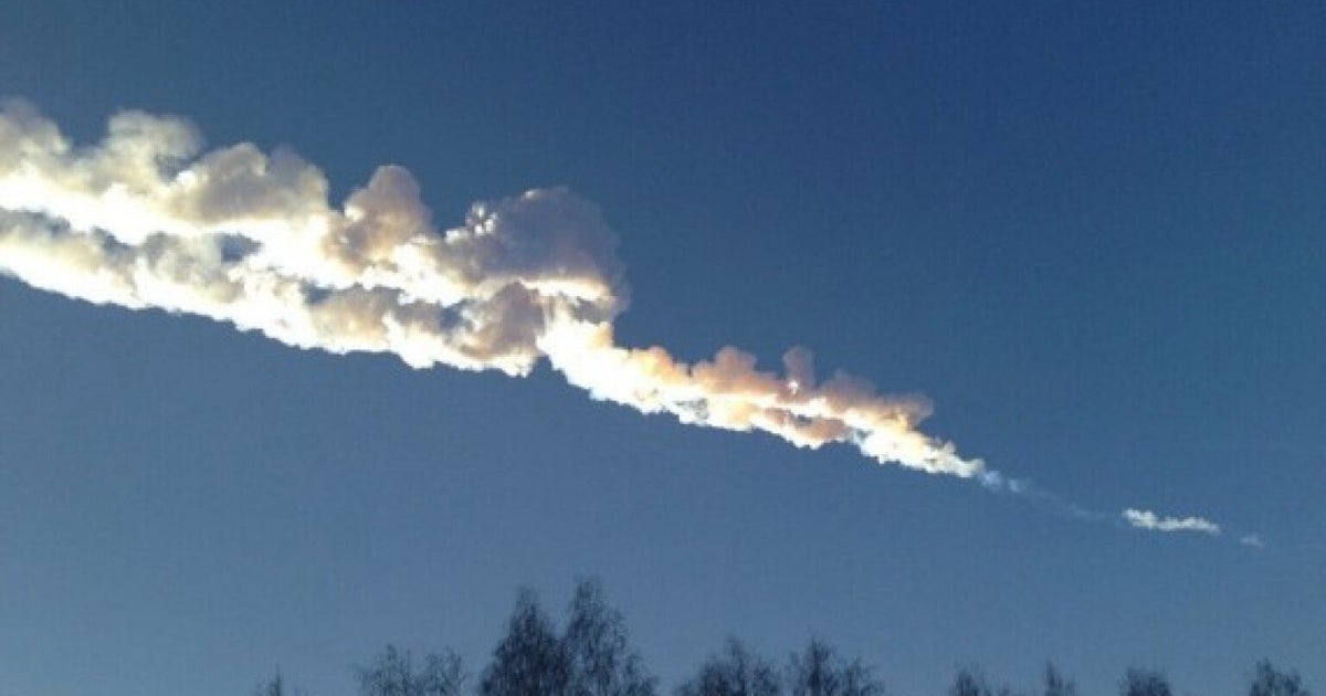 Russian Meteor In Chelyabinsk Emitted Dust Which Travelled A Long, Long ...