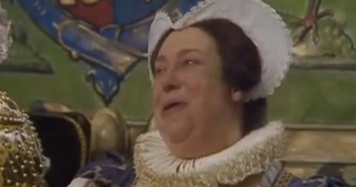 Patsy Byrne, 'Blackadder's Nursie, Dies Aged 80 | HuffPost UK Entertainment