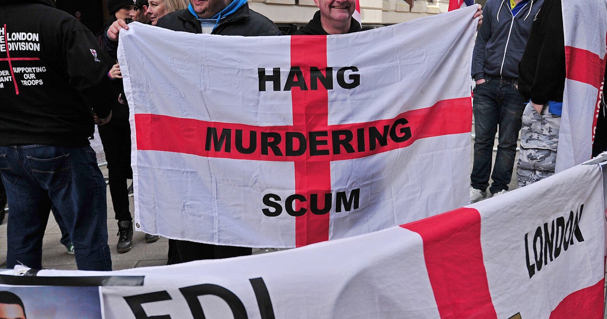 EDL March Against New Mosque That Turned Out To Be A KFC Cost Police £ ...