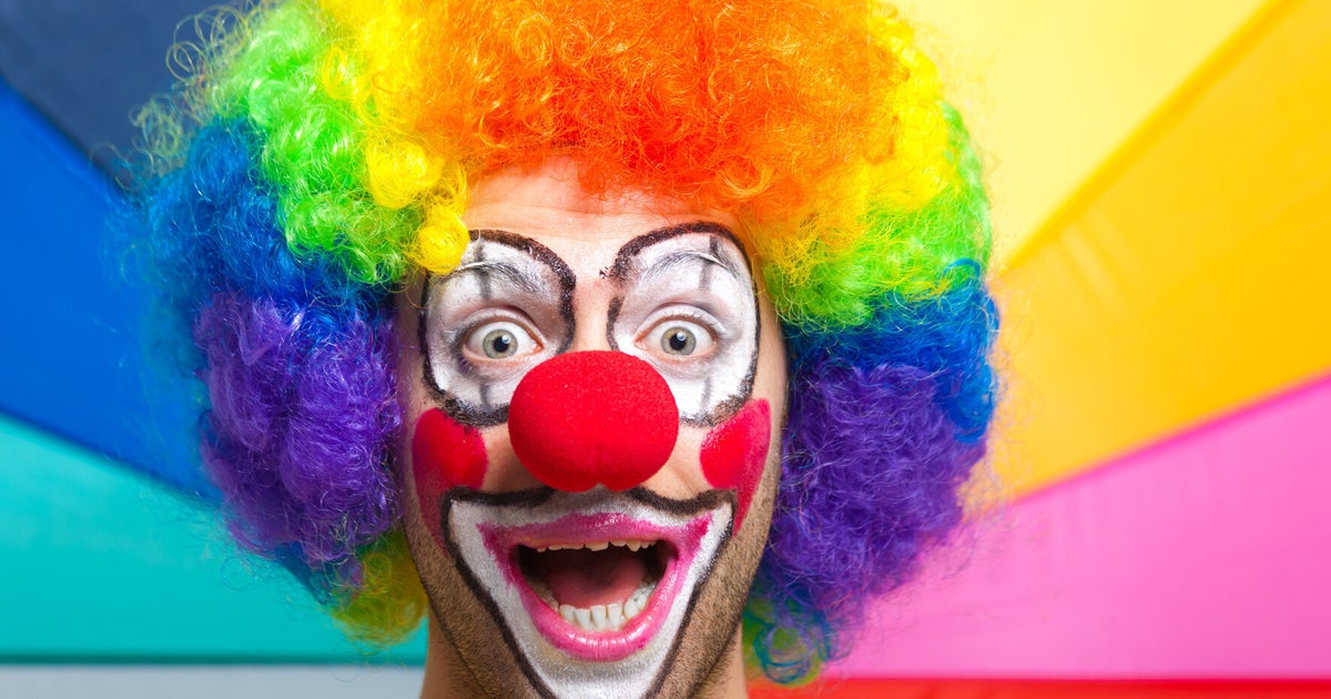 Australian Armed Clown Hunted Down By Police | HuffPost UK News