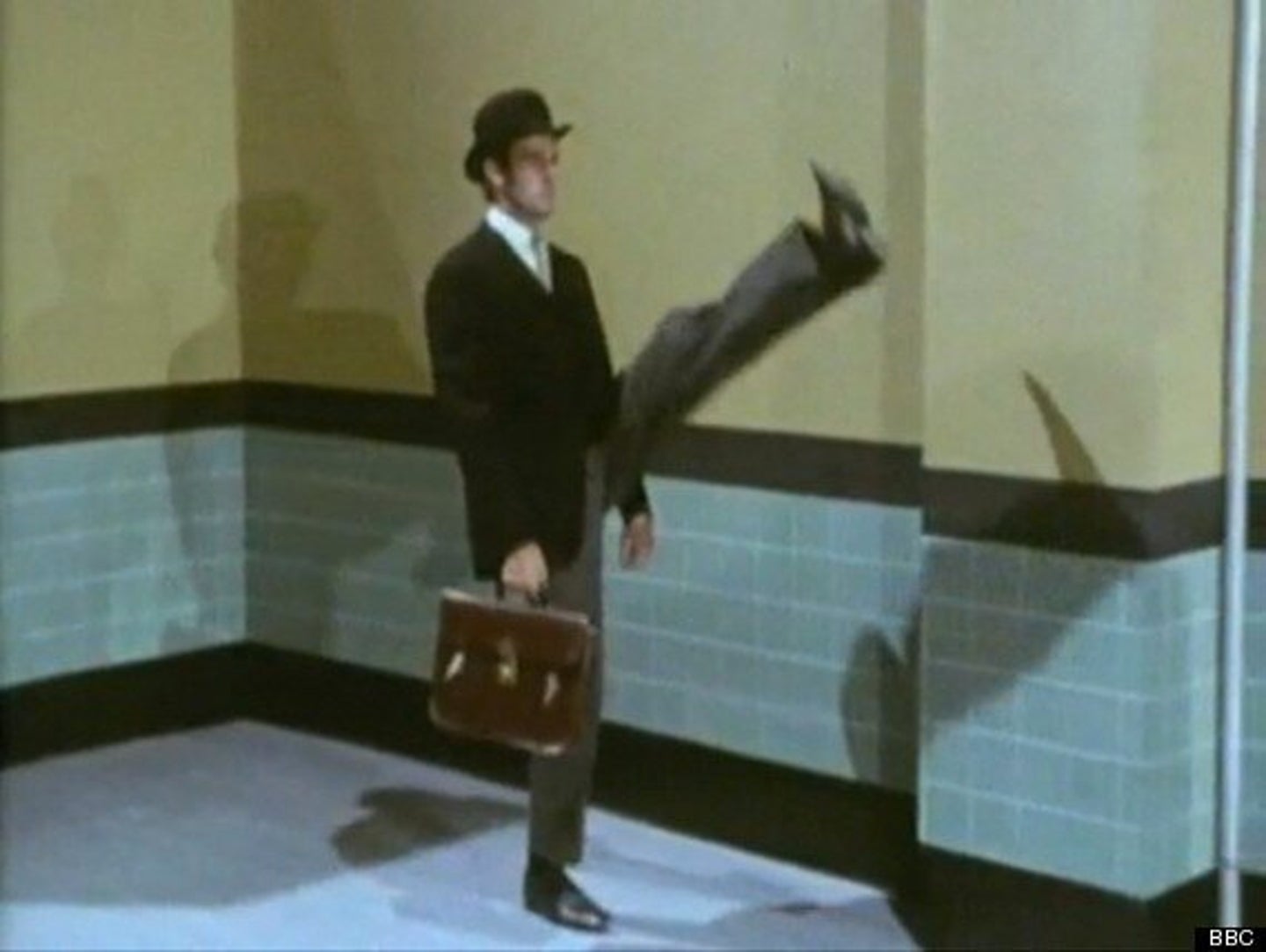 Monty Python Reunion Gigs Kick Off Tonight, But John Cleese's 'Ministry ...