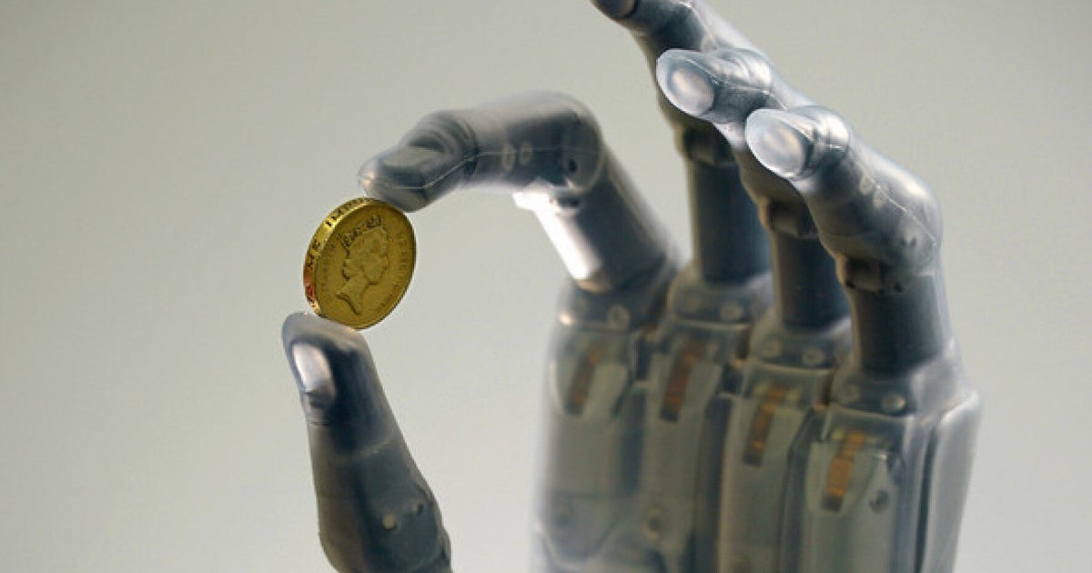 World's First Bionic Hand With Sense Of Touch Unveiled | HuffPost UK Tech