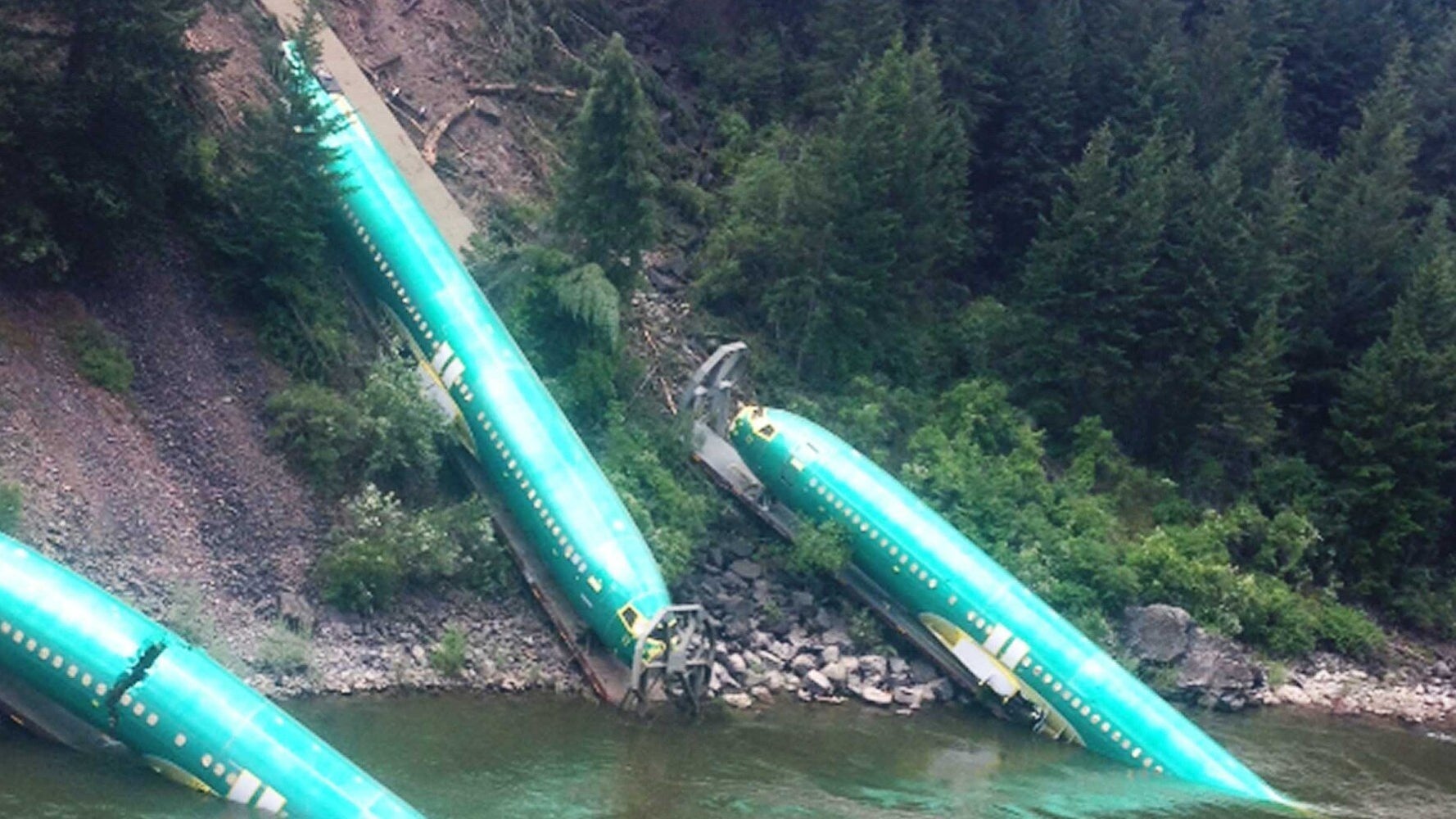 Three Boeing 737 Fuselages Slide Into Montana River After Train Derails ...