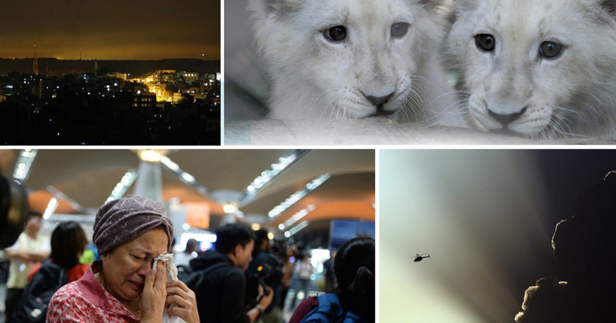 Pictures Of The Day: Photos From Friday 18th July 2014 | HuffPost UK News