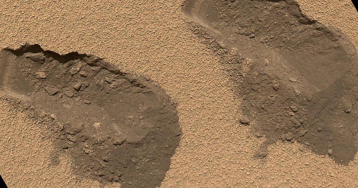 Mars Rover Curiosity Finds Surprising Amount Of Water On Mars ...