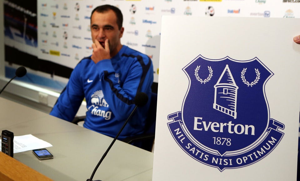 Everton Reveal New Club Crest For 2014-15 Season (PICTURES) | HuffPost ...