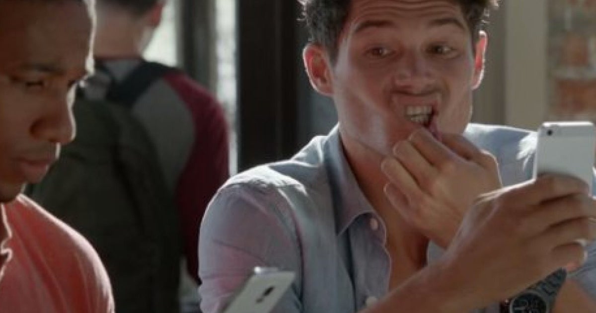 iPhone 6 Already Being Laughed At By Samsung | HuffPost UK Tech