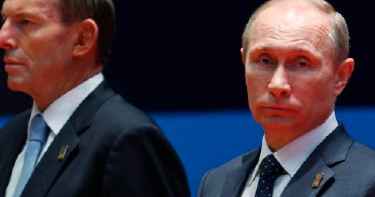 Vladimir Putin Gives Tony Abbott The Cold Shoulder After He Turns Up ...