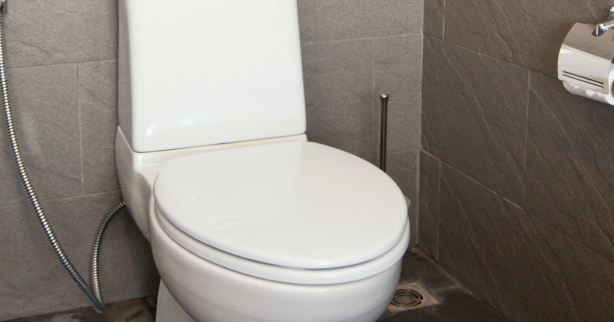 Exploding Toilet Leaves Man Afraid To Flush | HuffPost UK News
