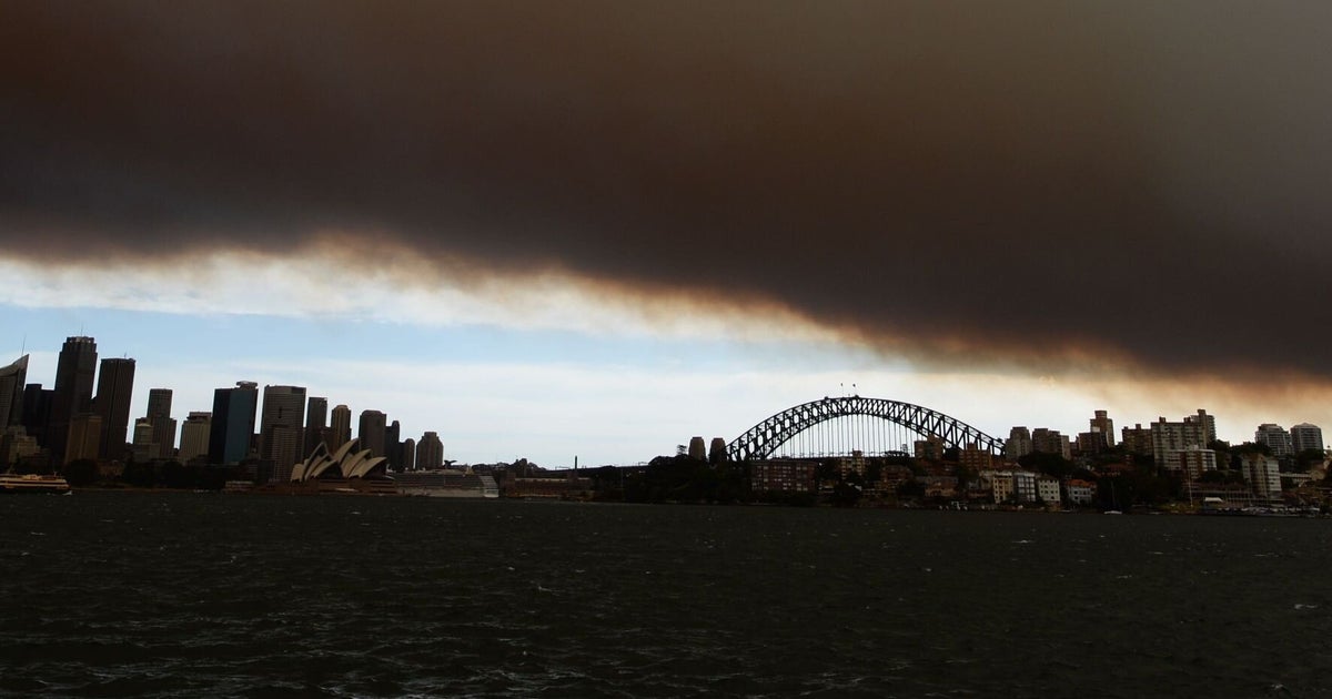 Bushfire Smoke Engulfs Sydney As Blazes Ravage New South Wales ...
