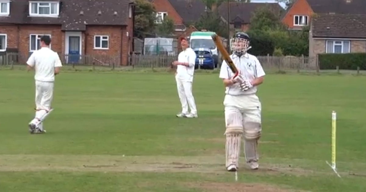 The World's Worst Cricket Batsman (VIDEO) | HuffPost UK Comedy