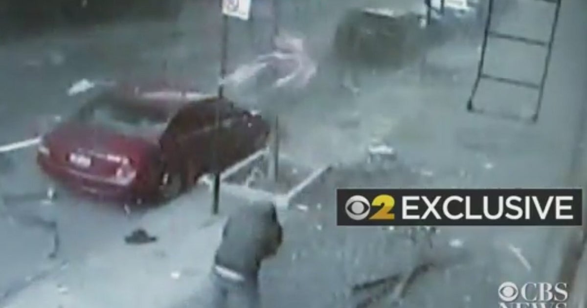 Harlem Explosion Shown In Dramatic Security Camera Footage (VIDEO ...