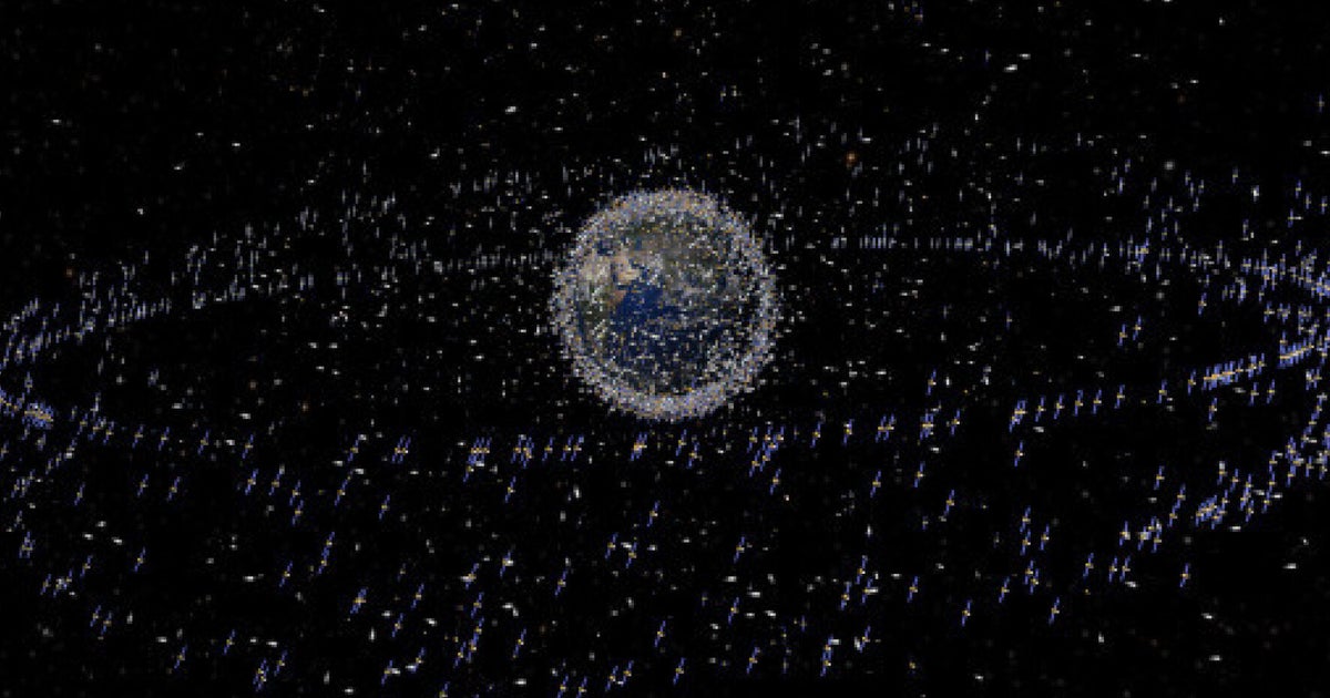 Space Junk Video Shows What 500,000 Objects In Orbit Really Looks Like ...