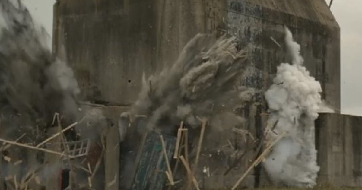'Battlefield 4' Release Celebrated With Massive Slow-Motion Explosion ...