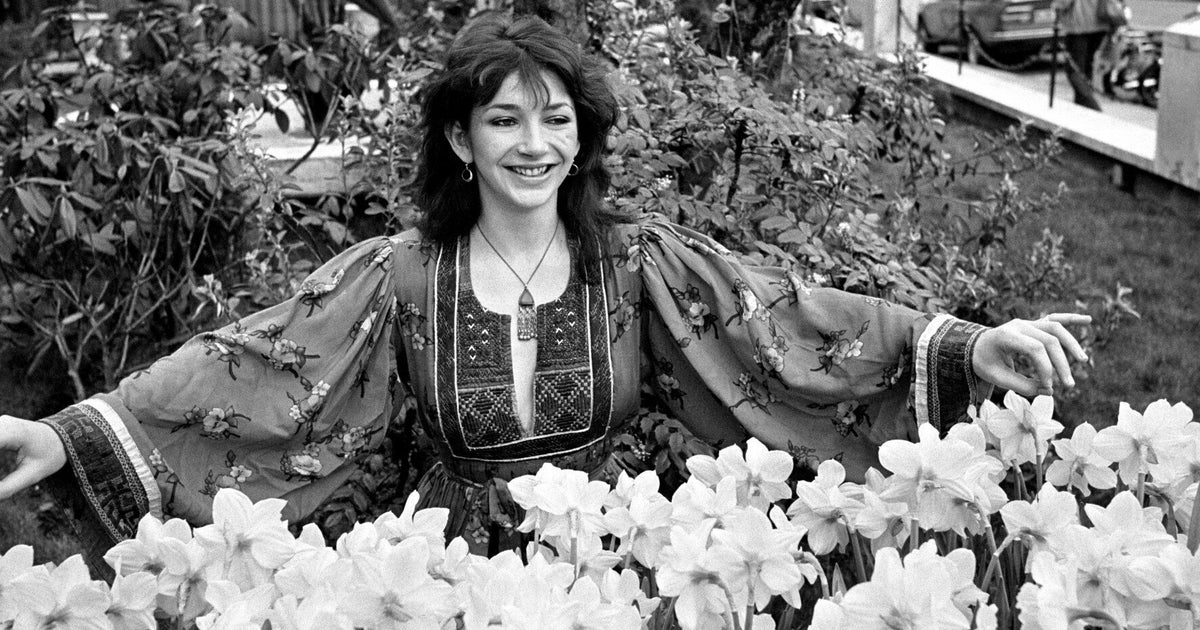 Kate Bush Is Touring Again - The Last Time 'The Wuthering Heights' Star ...