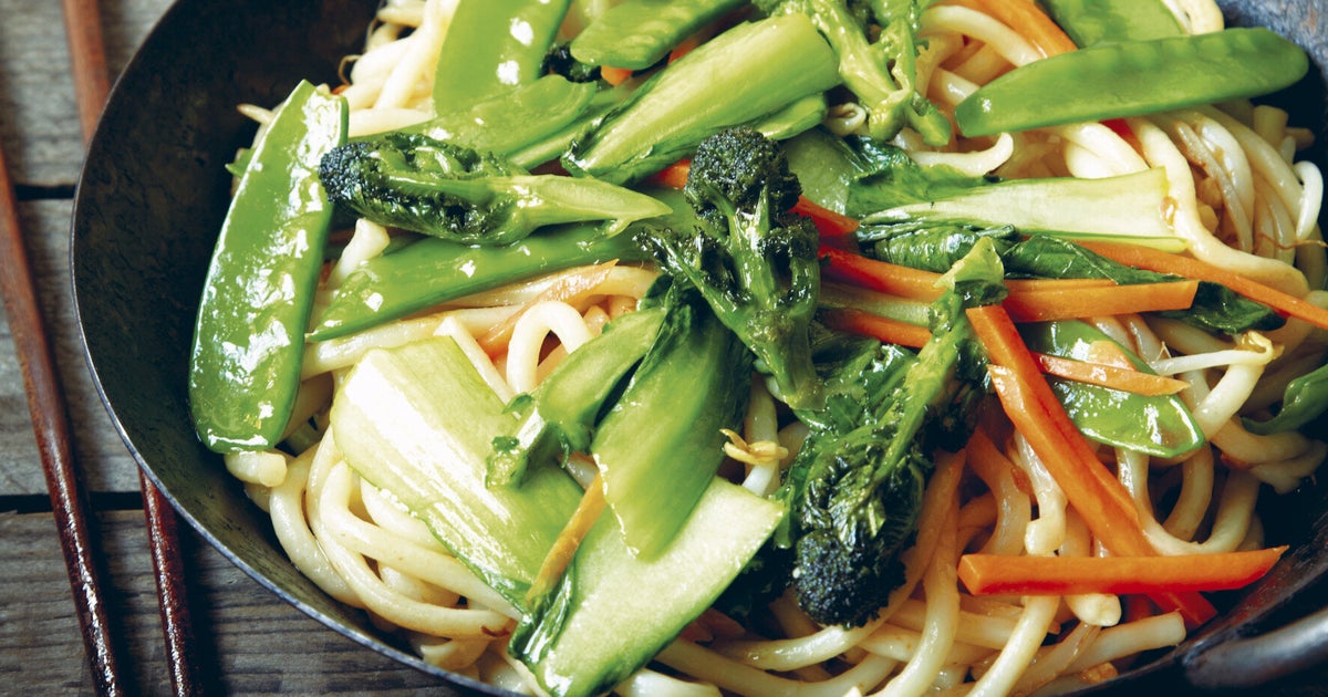 Vietnamese Recipes: Stir-Fried Udon, Caramelised Sardines And Avocado ...