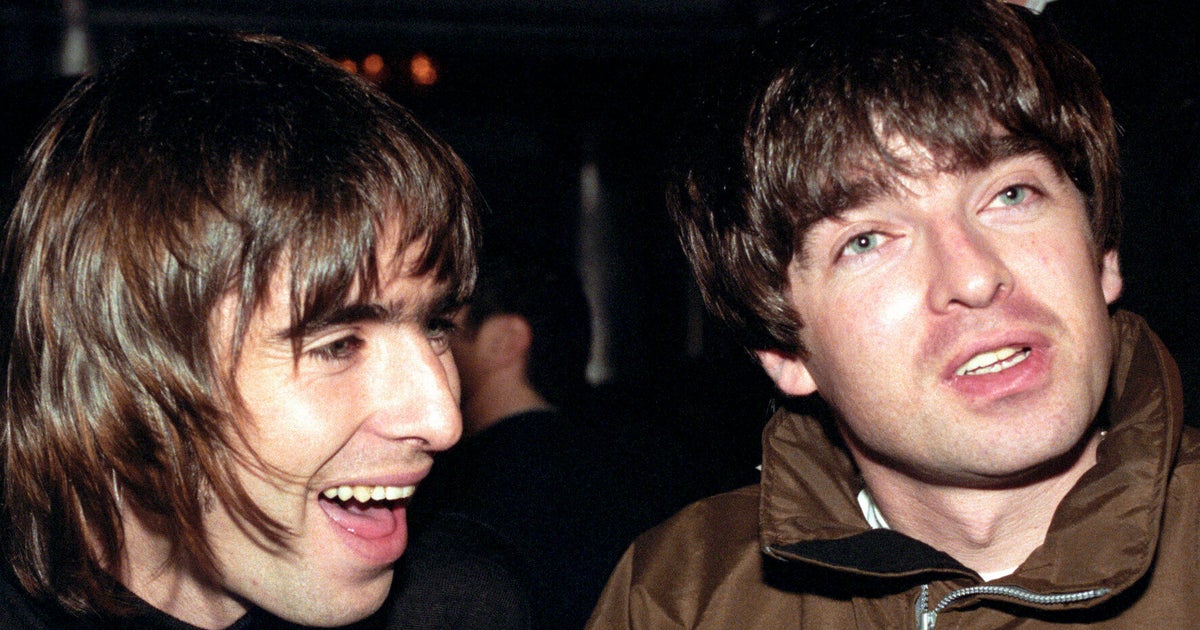5 Years Ago Today, Oasis Split. Does That Mean It's Time For Liam And ...