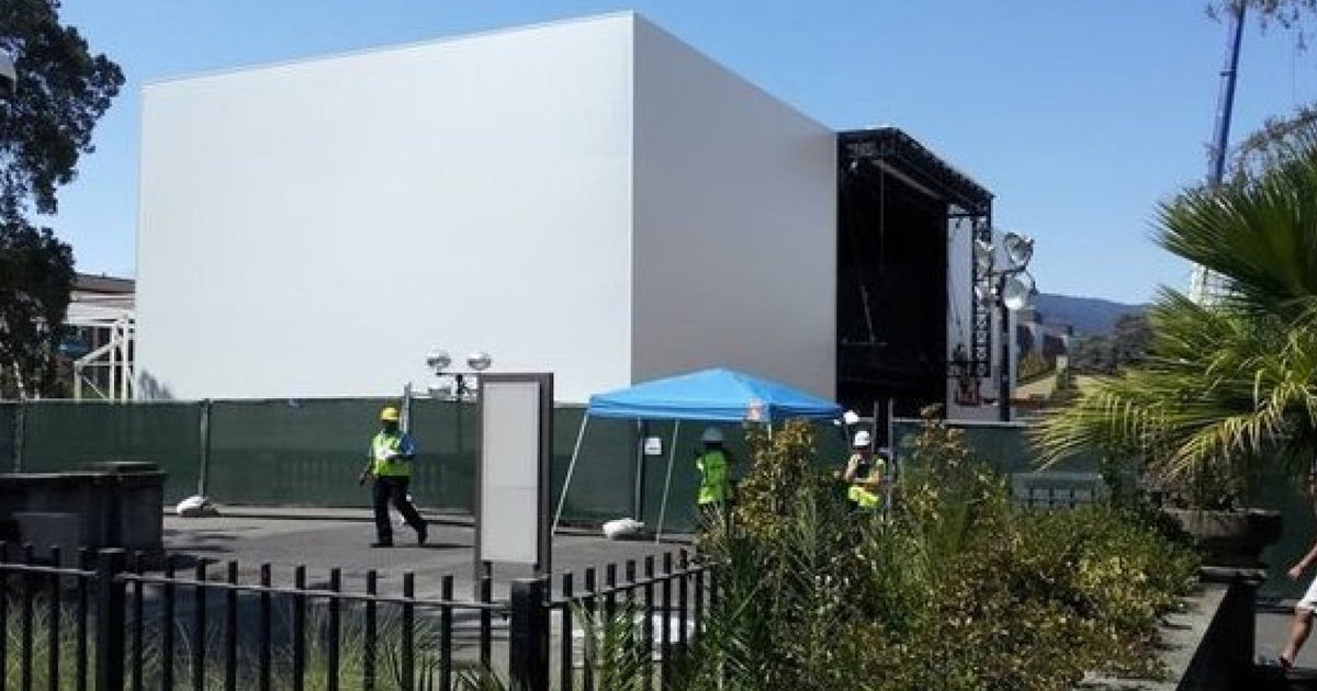 Apple Building Enormous Mysterious 'Structure' At Site Of iPhone 6 ...