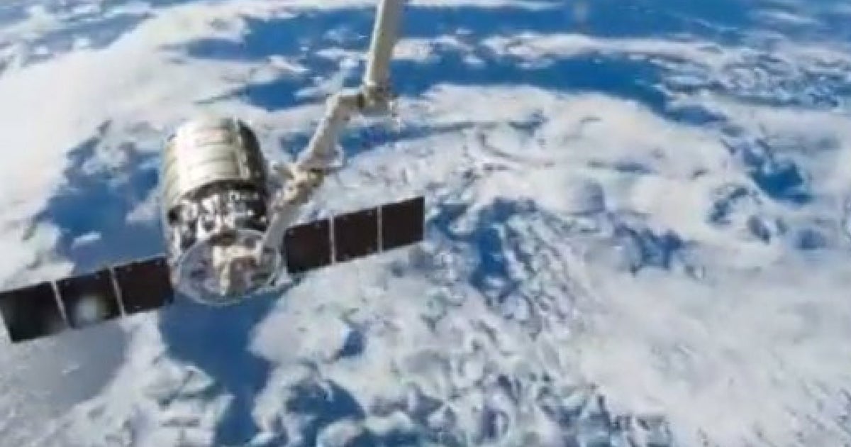 This Video Of A Cargo Ship Leaving ISS Is Astonishingly Cool | HuffPost ...