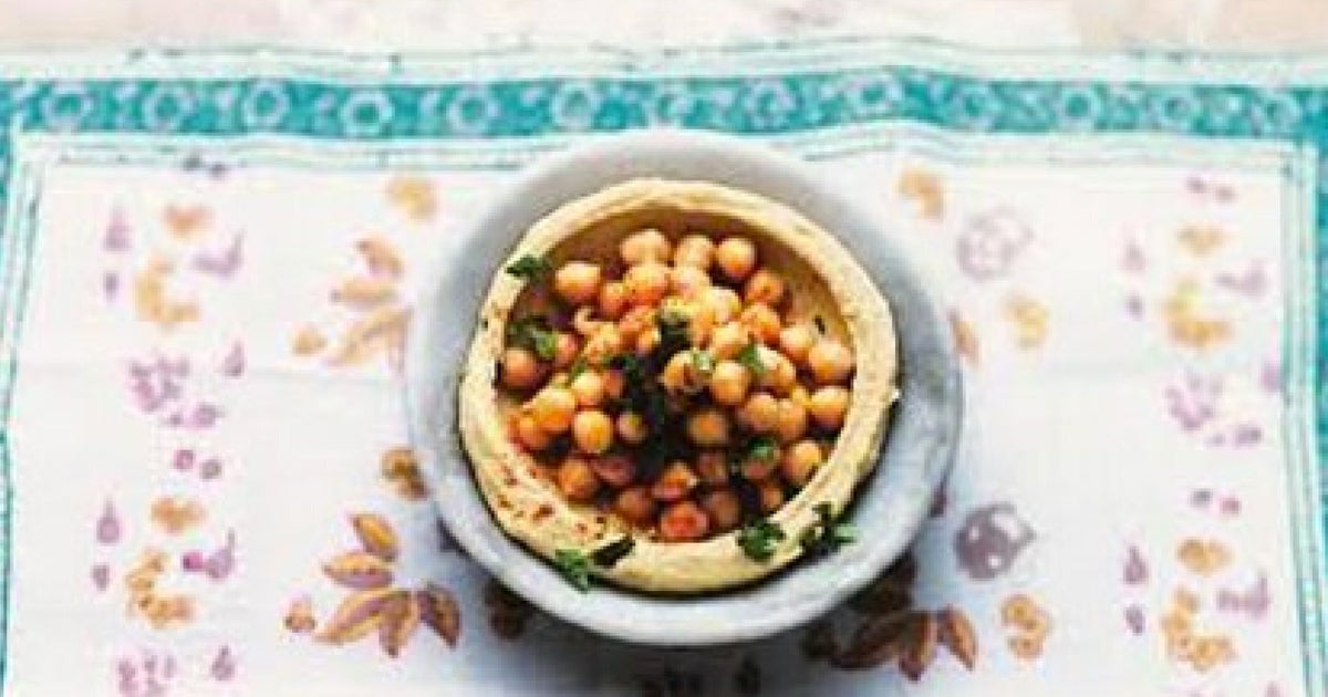 Levantine Recipes: How To Make Amazing Hummus, Meatballs And Beef Wraps ...