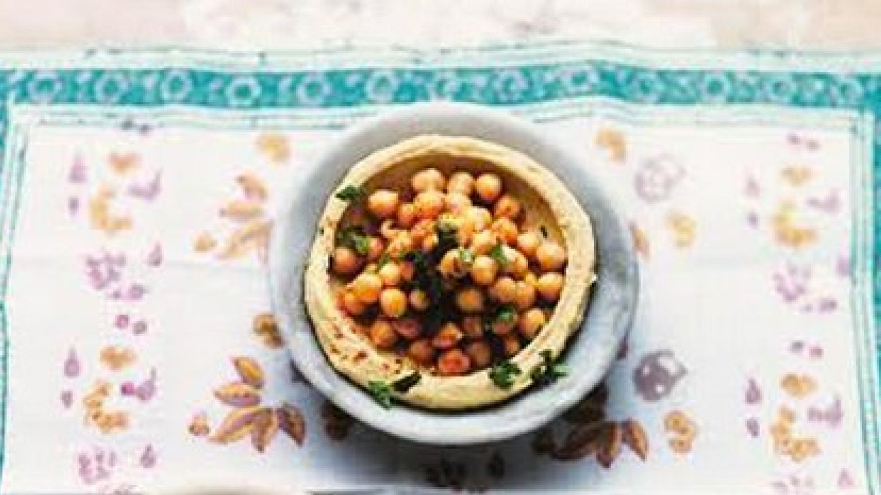 Levantine Recipes: How To Make Amazing Hummus, Meatballs And Beef Wraps ...