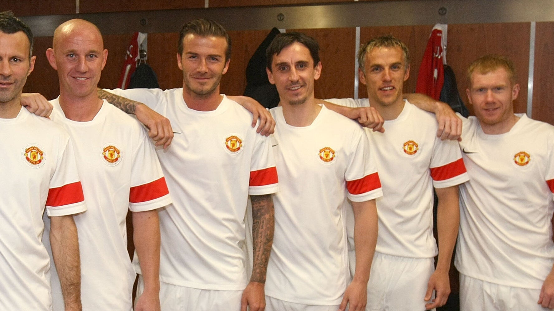 Manchester United's Class Of '92 'Considering Old Trafford Takeover Bid ...