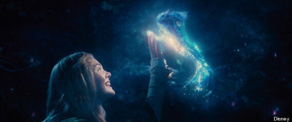 First Look Angelina Jolie Elle Fanning In Maleficent Trailer