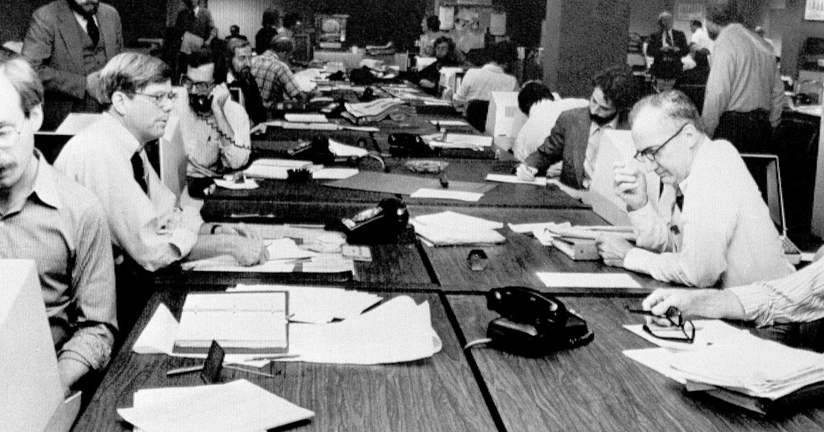 10 Wonderfully Nostalgic Pictures Of What Newsrooms Used To Look Like ...
