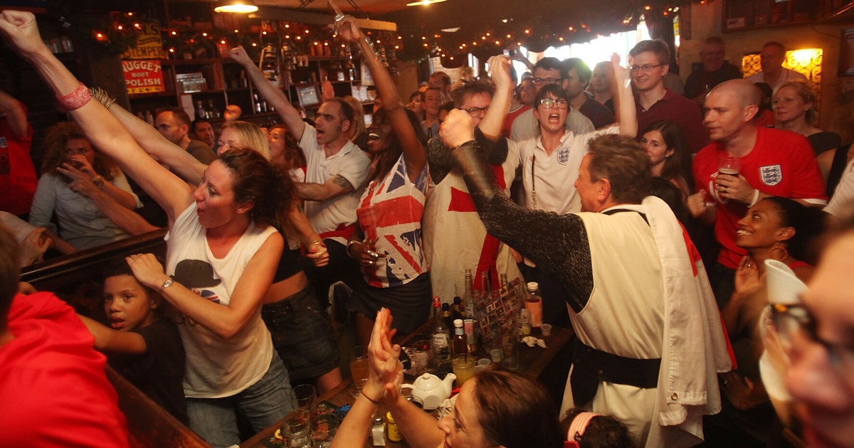 Pubs To Stay Open Late For England World Cup Matches | HuffPost UK Sport