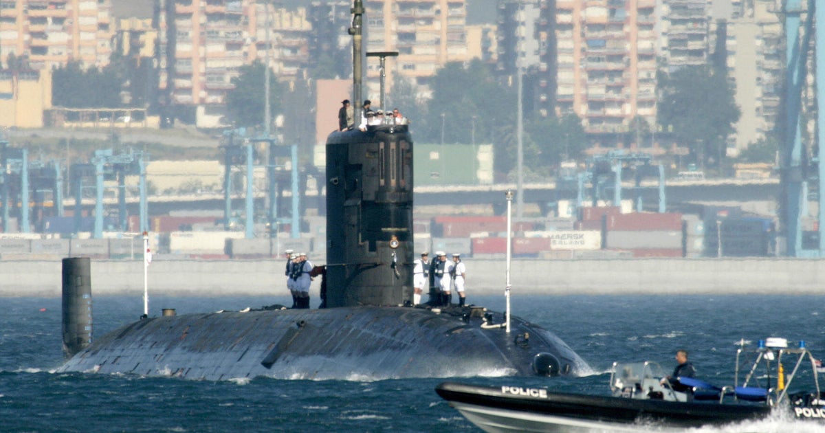 Missing Malaysian Plane: Royal Navy Submarine HMS Tireless Arrives In ...
