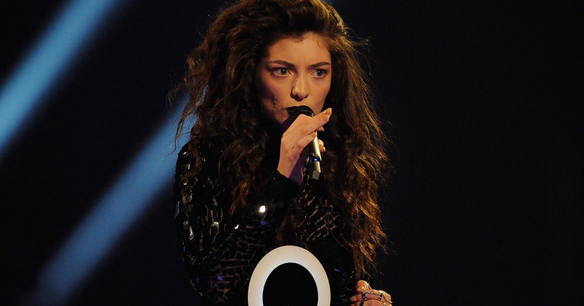 Lorde Slams Photoshopped Pictures On Twitter: 'Royals' Singer Says ...