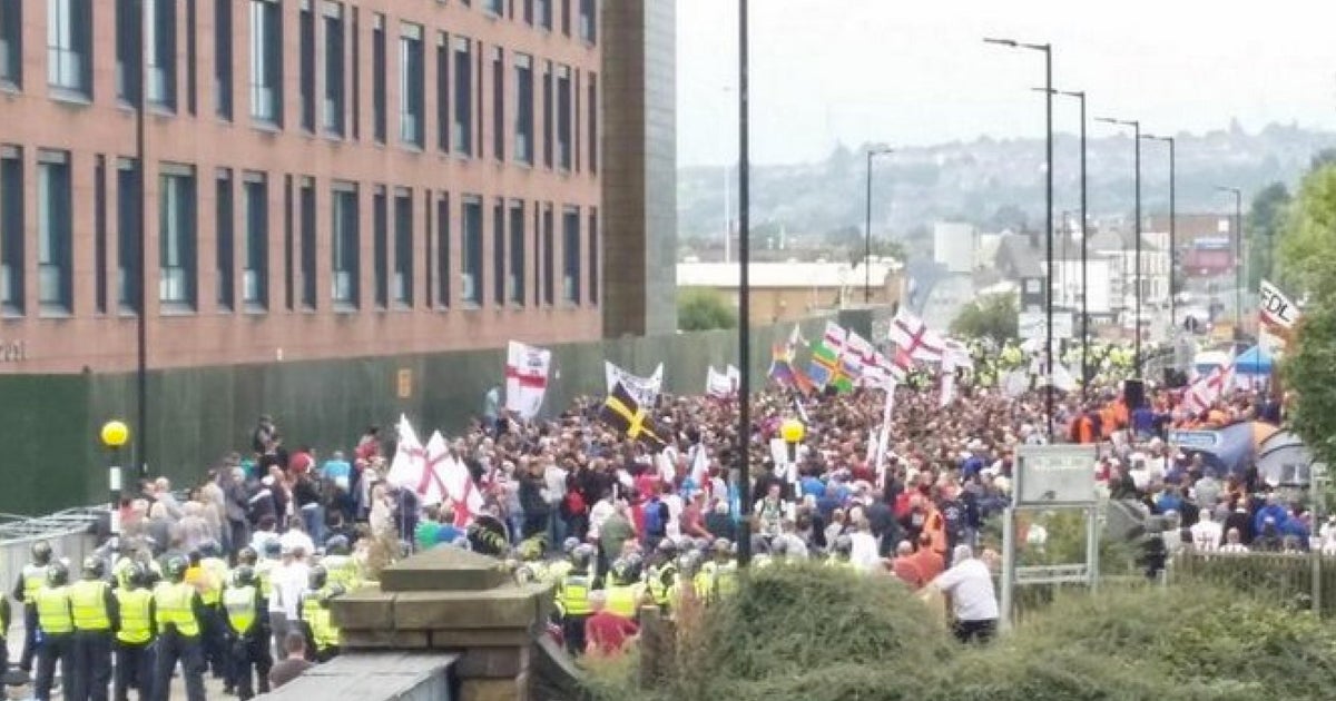 EDL March In Rotherham Ends With Four Arrests | HuffPost UK News