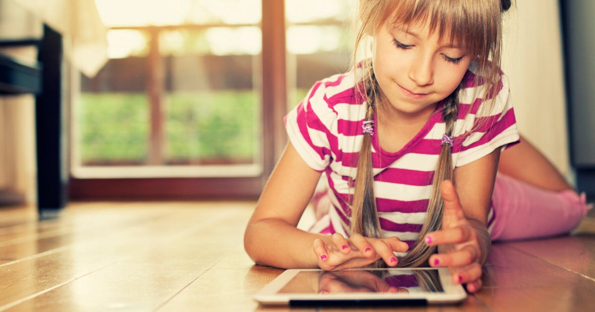 How Technology Is Having A Serious Impact On Your Child's Development ...